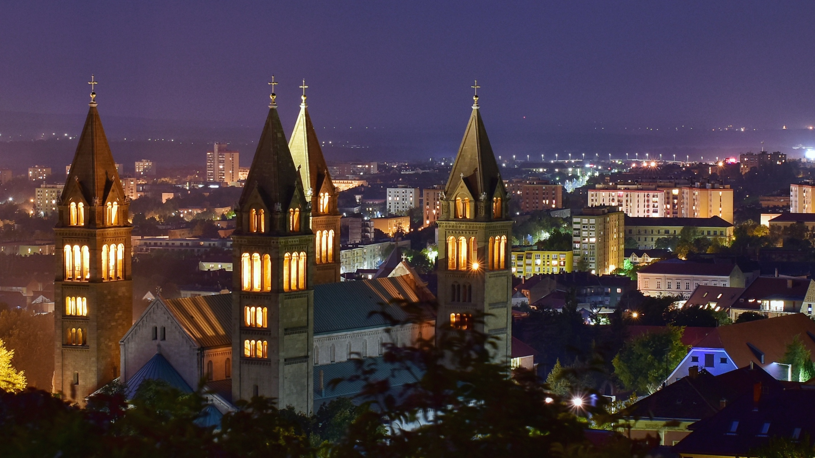 Central Washington University | Hungary: University of Pécs